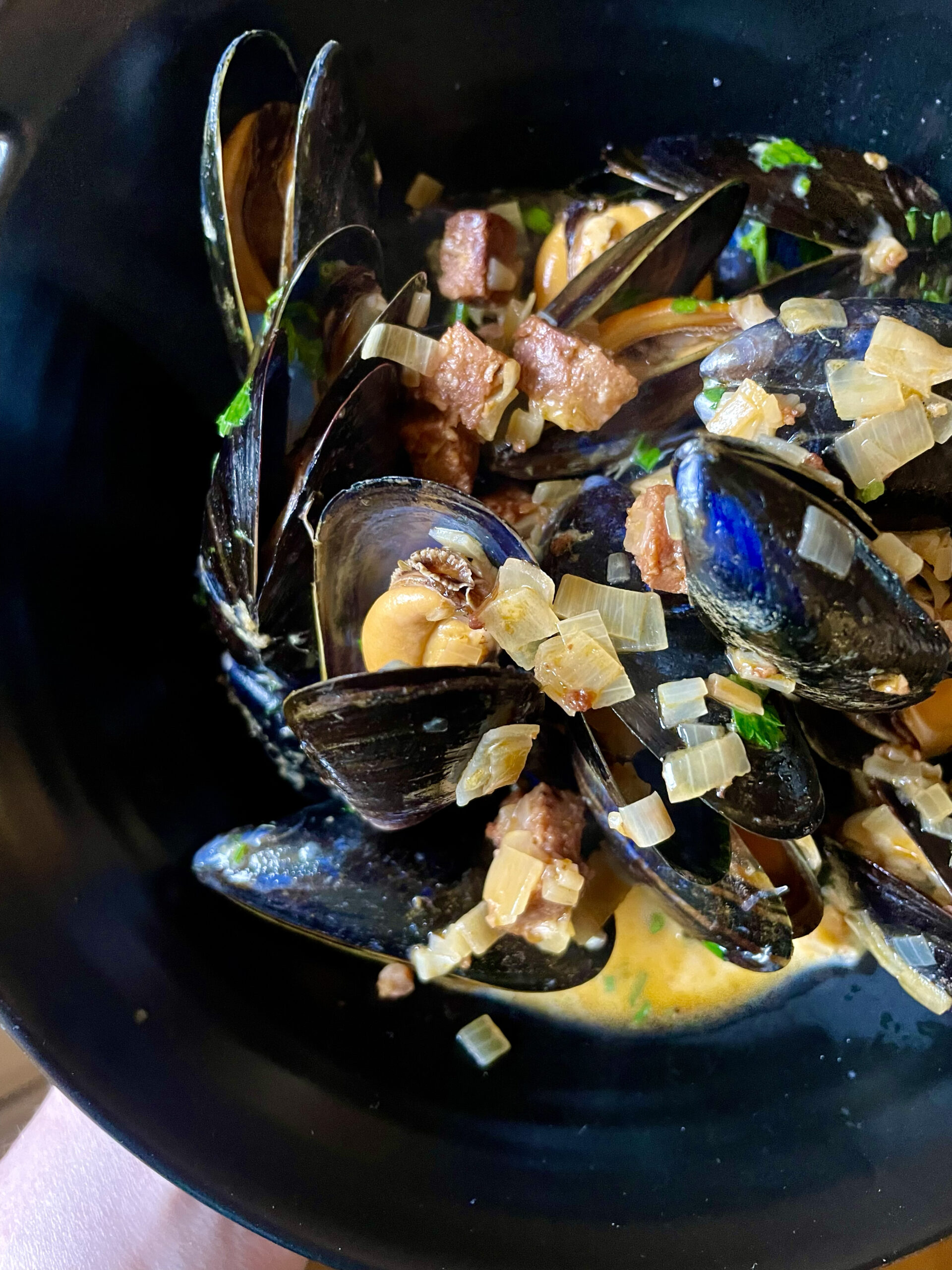 Mussels with East Coast Cured Whiskey-oak Smoked Chorizo - Bowhouse